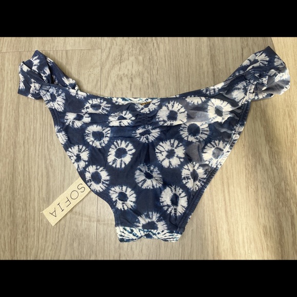 Vix | Swim | Vix Set By Sofia Banji Roller Bikini Nwt | Poshmark